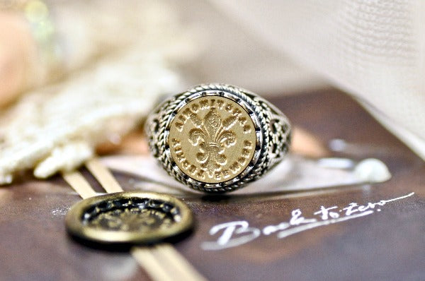 Fleur de Lis Latin Motto 925 Silver Signet Wax Seal Intaglio Ring Lace ...