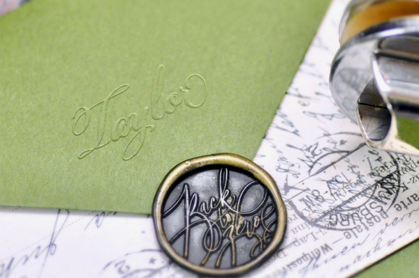 Personalized Swirl Calligraphy Name Word Embosser Stamp | Backtozero B20