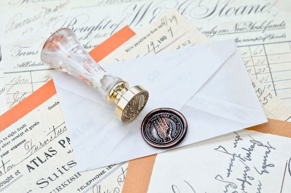 Palm of Hand Latin Motto Antique Style Wax Seal Stamp | Backtozero B20